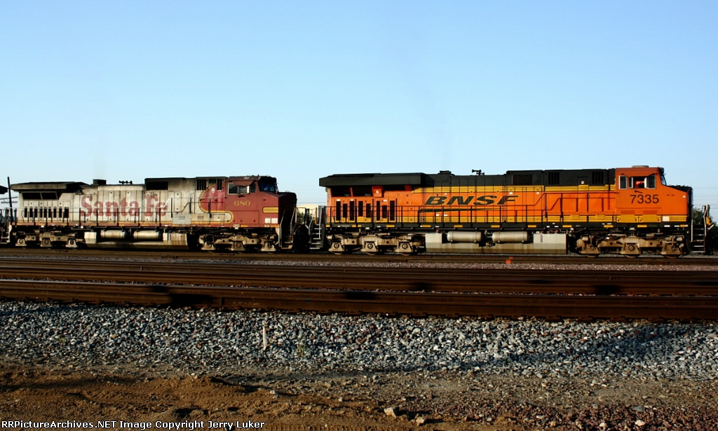 BNSF 7335